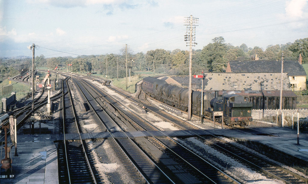 Alextrack: Model Railways: Tiverton Junction